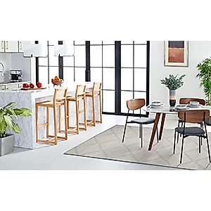 SAFAVIEH Montauk Collection Accent Rug - 3' x 5', Light Blue, Handmade Cotton, Ideal for High Traffic Areas in Entryway, Living Room, Bedroom (MTK821B)