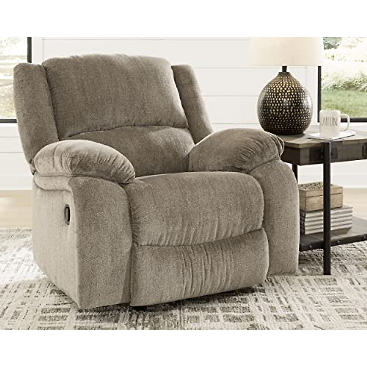 Signature Design by Ashley Draycoll Plush Manual Pull-Tab Rocker Recliner, Light Brown