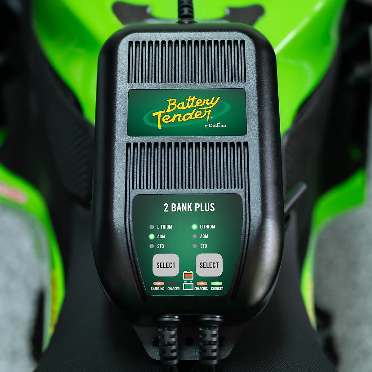 Battery Tender Plus 2 Bank Multibank Charger - 2.5 AMP (1.25 AMPs Per Bank) - Smart 12V Multi Battery Charger and Maintainer for Standard, AGM, and Lithium LiFePO4-022-0165-DL-WH