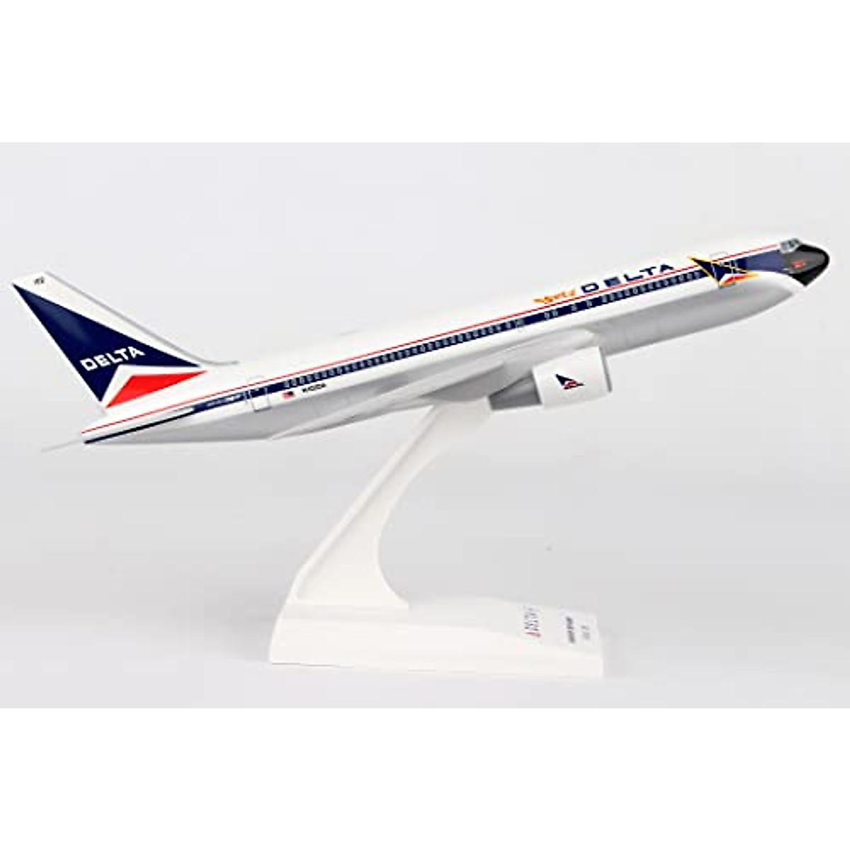 Daron Skymarks Delta Airlines Boeing 767-200 SKR910 1:200 Scale Spirit of Delta Colors