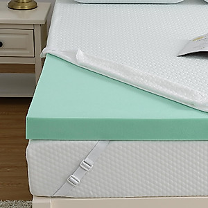 Aibudy Green Tea Memory Foam Mattress Topper, Cooling Gel Foam, 3 Inch Thk Mattress Pad Bed Topper with Zippered Bamboo Cover for Back Pain, Soft & Comfortable - Queen Size