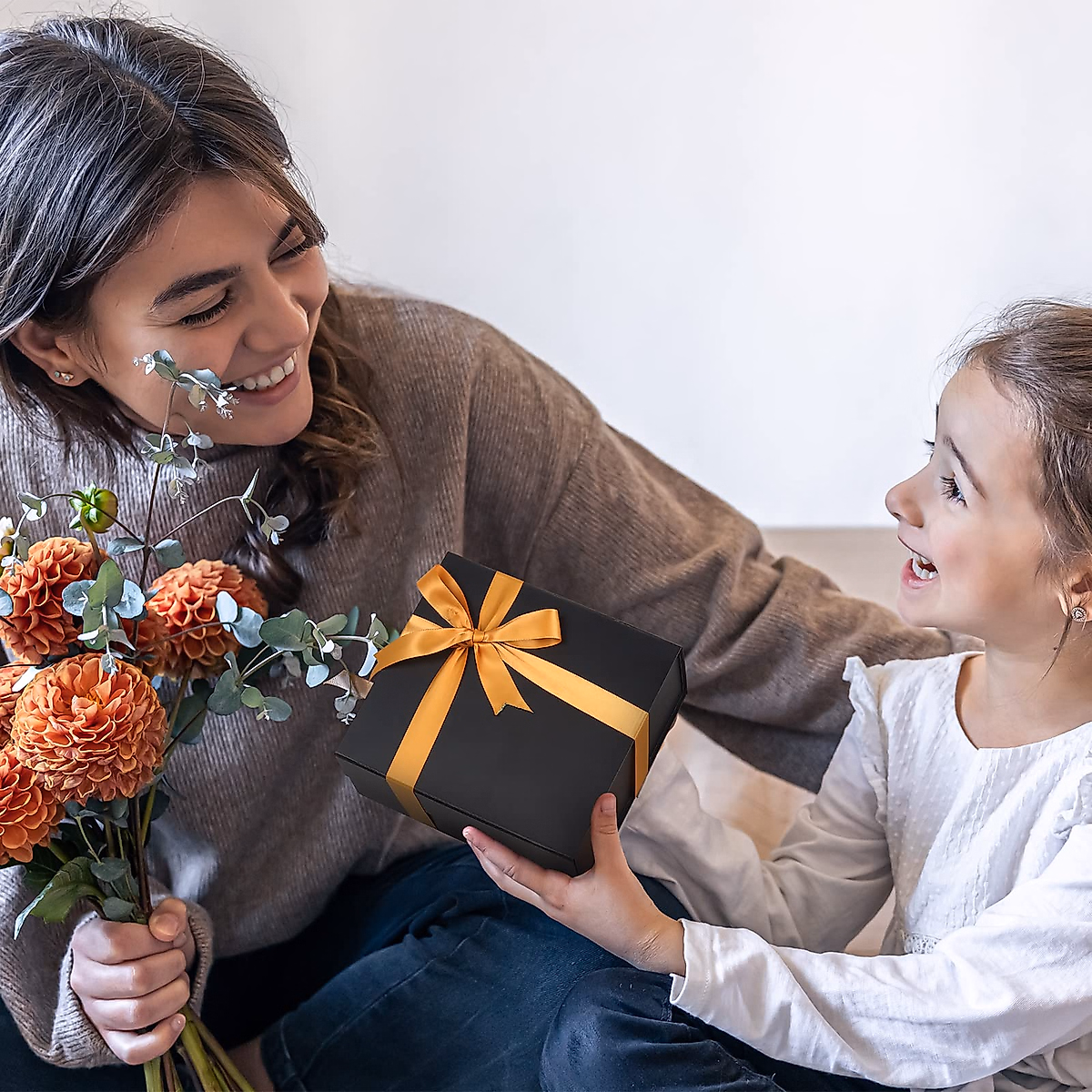 Black Gift Boxes with Lids, 9x7x4 Inches Small Gift Box with Ribbon, Collapsible Gift Boxes with Magnetic Closure for Birthday, Wedding, Bridesmaid Proposal Box Contains Gift Card Ribbon Tag