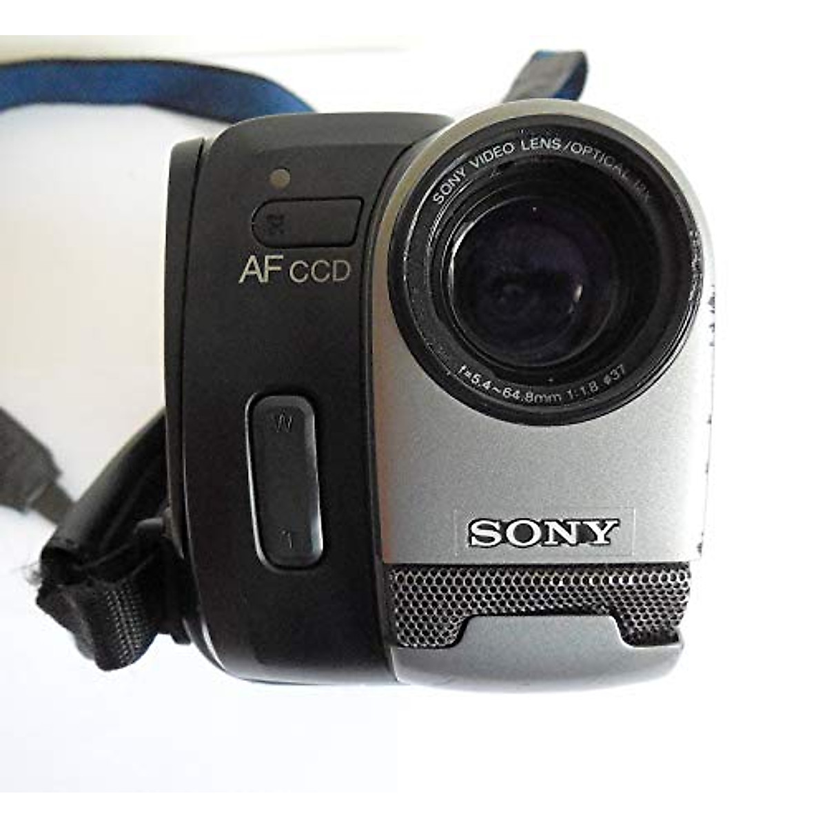 Sony CCD-TRV11 8mm Handheld Camcorder Bundle w Remote Control/Power Supply and A/V Cables