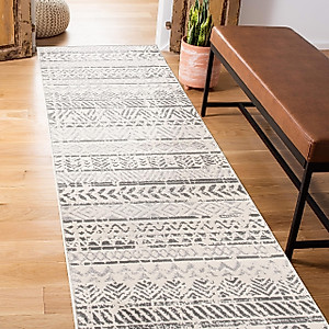 Rugshop Geometric Boho Perfect for high Traffic Areas of Your Living Room,Bedroom,Home Office,Kitchen Runner Rug 2' x 7' Gray
