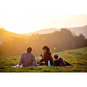 Hydro Flask 25 oz Wine Bottle - Stainless Steel, Reusable, Vacuum Insulated, Dishwasher Safe, BPA-Free, Non-Toxic