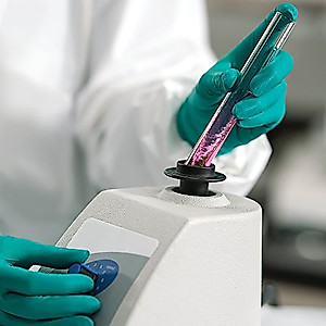 Kimberly-Clark Spring Green Nitrile Exam Gloves (43437), 4.7 Mil, Ambidextrous, 9.5”, XS, 200 Gloves / Box