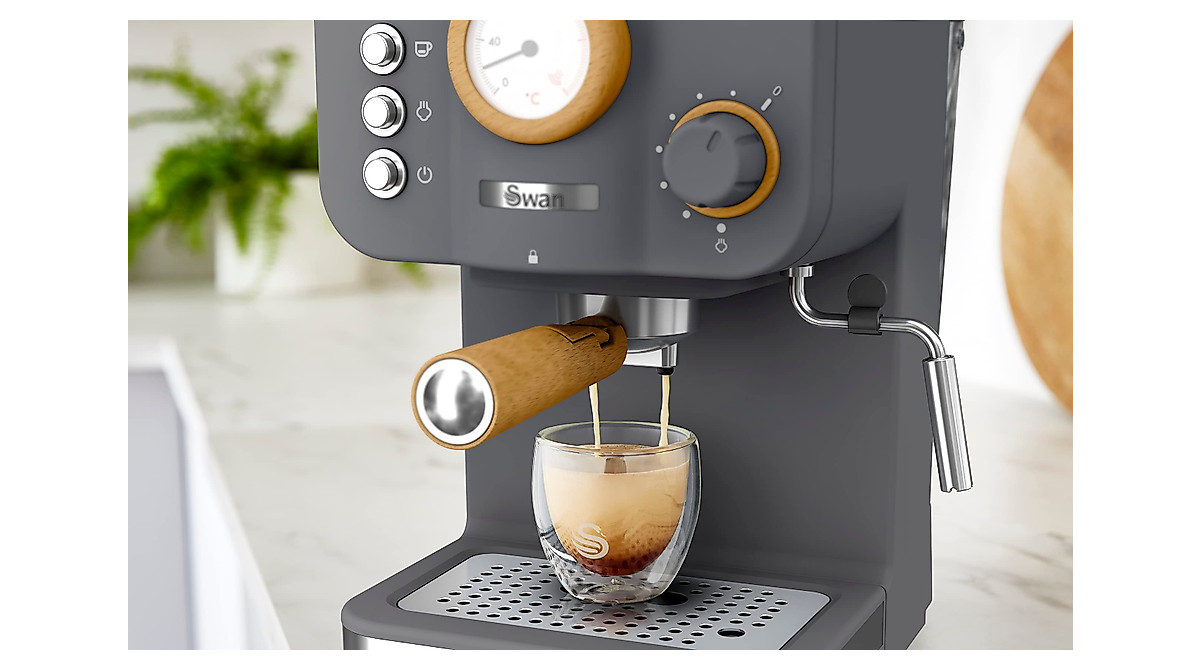Swan Nordic Espresso Maker Machine, 15 Bars of Pressure, Milk Frother ...