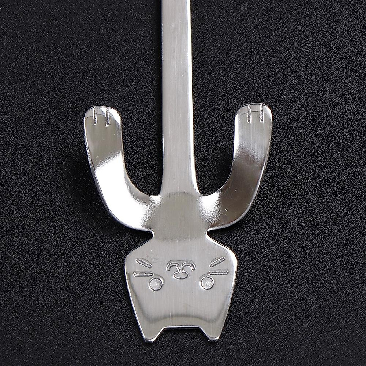 4 Pcs/Set Coffee Spoon Mini Cat Hugging Kitty Spoon,Tea Soup Sugar Dessert Appetizer Seasoning Bistro Spoon,Hanging Cup Spoon by OBANGONG