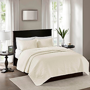 Madison Park Quebec Quilt Set - Luxurious Damask Stitching Design, Cotton Filled Lightweight Coverlet Bedspread Bedding, Shams, King/Cal King(104"x94"), Cream 3 Piece