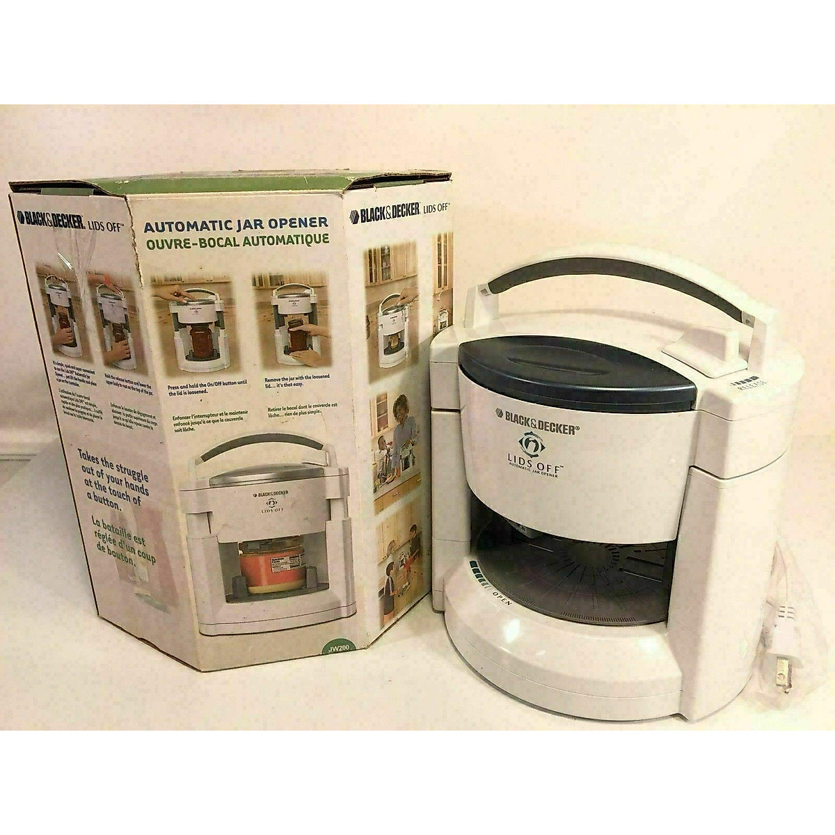 Black Decker Lids Off Automatic Jar Opener White Model JW200 Original Box