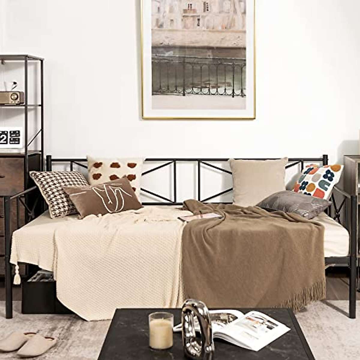 Giantex Twin Size Daybed Frame, Metal Sofa Bed w/Heavy Duty Steel Slats Support, Mattress Foundation, Dual-Use Platform Bed for Living Room Bedroom Guest Room, Easy Assembly, Black