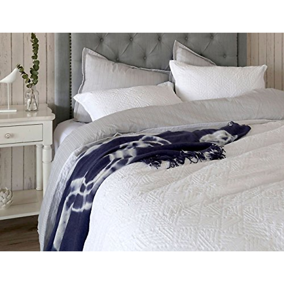 meadow park Matelasse Duvet Cover Set, 100% Cotton, Pre-Washed, Soft & Cozy, Woven Jacquard Textured, Modern Geo Design Bedding Set, King, White