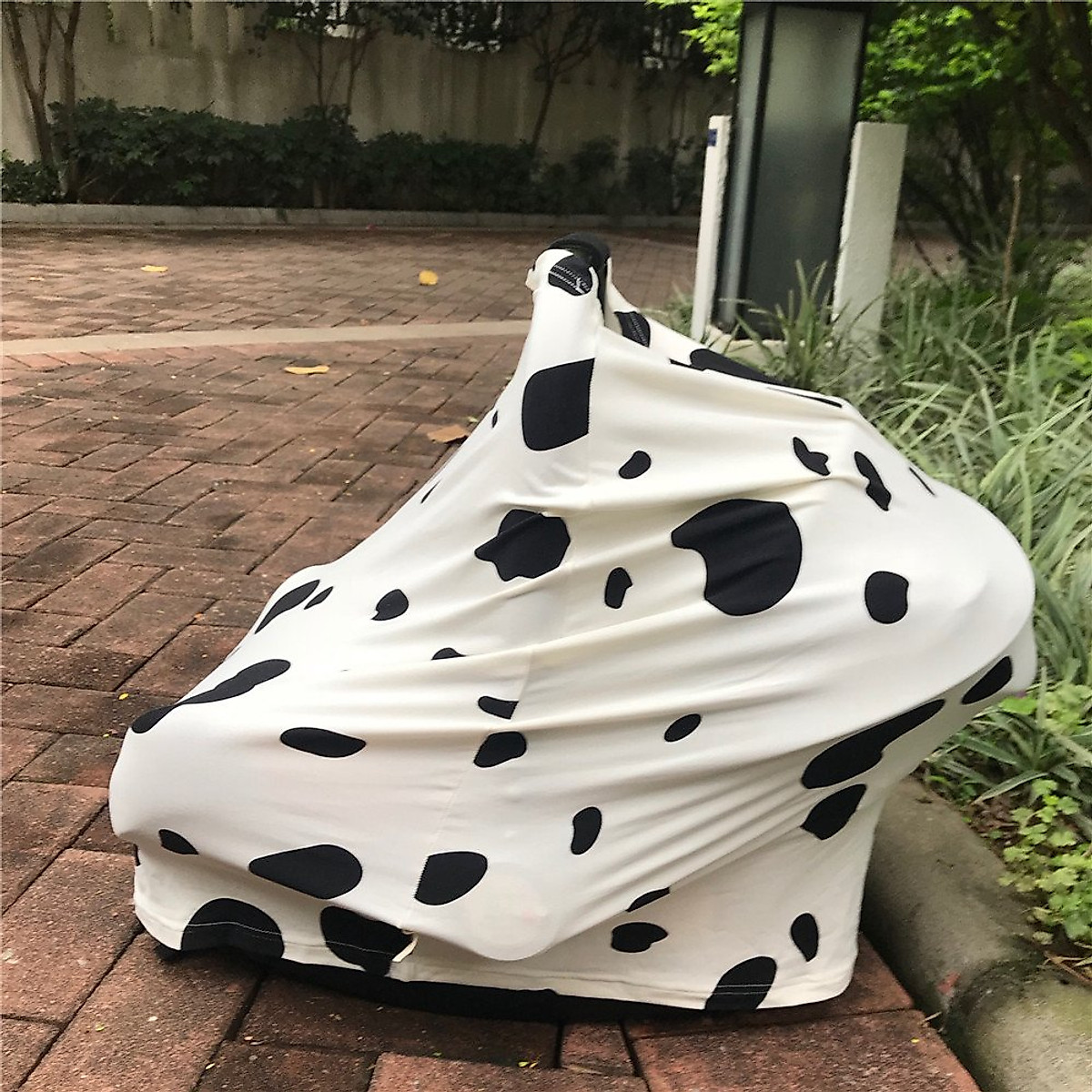 Arnzion Baby Car Seat Covers Cute Spotty Dog Super Soft Stretchy and Breathable Neutral Nursing Covers for Newborn with Storage Bag