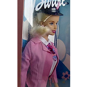 BARBIE TRAVEL TRAIN FUN w Barbie Doll, Carry On BAG, & Apron (2001)