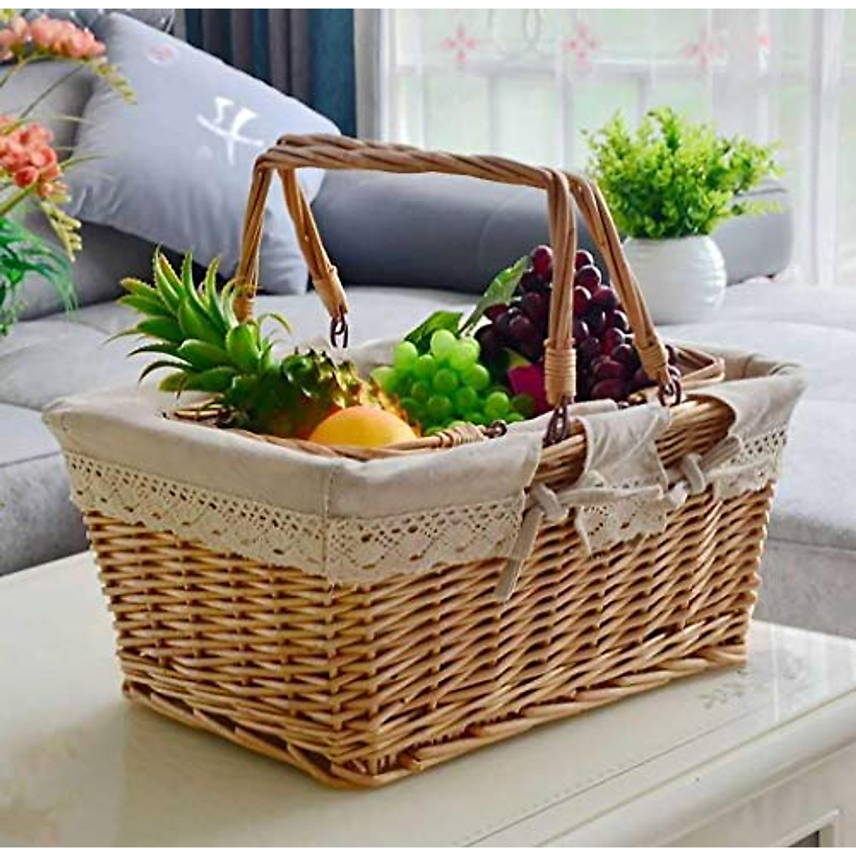Yesland Wicker Picnic Basket with Liner and Handle, 15.5 x 12 x 6.5 Inches Large Willow Country Picnic Basket/Easter Basket for Bath Toy, Kids Toy Storage, Egg Gathering, Wedding and Candy Gift
