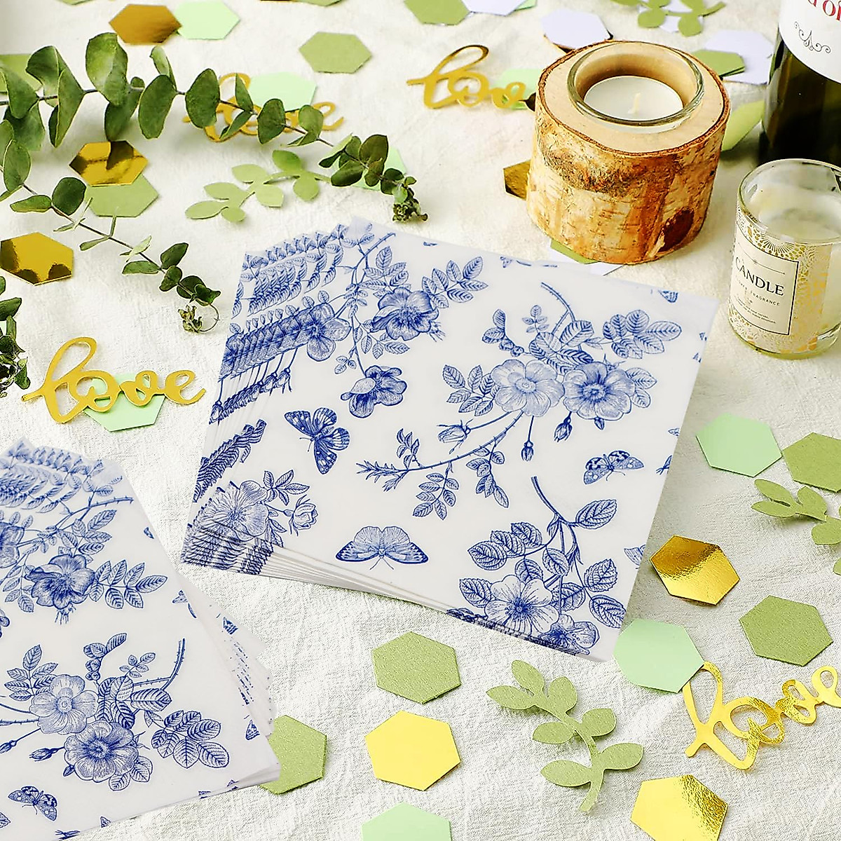 60Pcs Blue White Floral Party Supplies Flower Tableware Set 7"Blue and White Paper Plates and Blue White Floral Napkin Fork for Bridal Shower Wedding Tea Party Floral Birthday Party Decoration Serve20