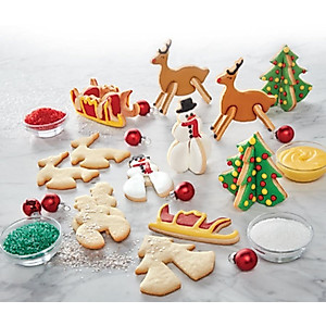 Chicago Metallic Christmas Tree 3D Cookie Cutter Set, 12-Piece, Silver