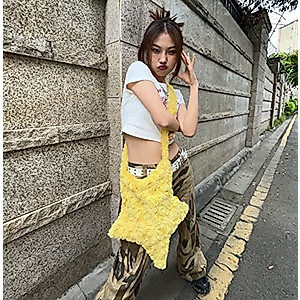 Y2K Furry Purse Star Shaped Shoulder Bag Faux Fur Pentagram Handbag Fluffy Tote Plush Crossbody Bag for Women Girls