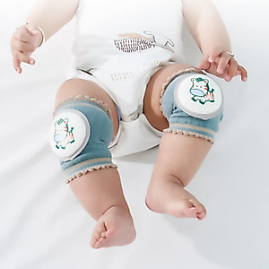 Reidio 2 Pairs Baby Knee Pads for Crawling Breathable Elastic Cotton Crawling Knee Pads Cute Unisex Baby Knee Protector with Sponge Pad for Baby Toddler (Rabbit & Cat)