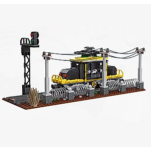 BDYDT Train Crocodile Locomotive Building Blocks Sets（669 Pieces） The Train Building Block Set restores The Iconic Crocodile Locomotive; Great Gift Idea for Train Enthusiasts Lovers