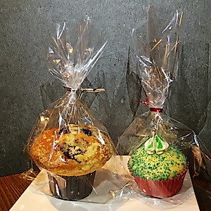 200 Clear Treat Bags 6x9 with 4" Twist Ties 6 Mix Colors - Thick OPP Plastic Cello Bags for Wedding Cookie Birthday Cake Pops Gift Candy Buffet Supplies (6'' x 9'')