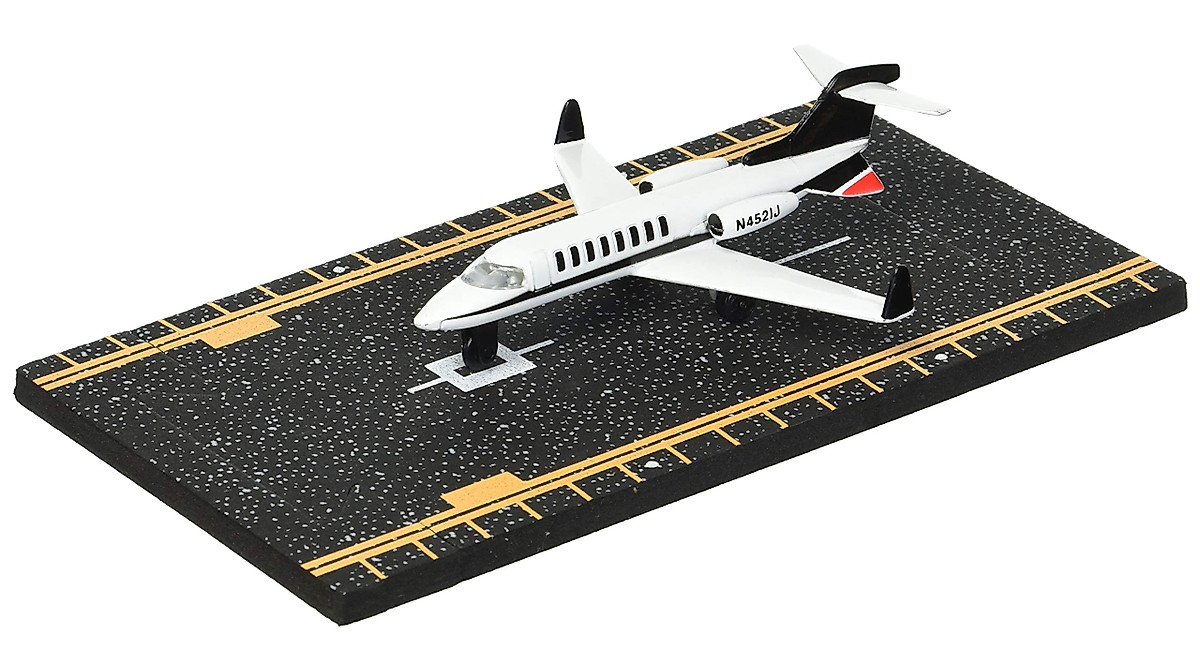 Daron Hot Wings Private Jet with Connectible Runway - Collectible Model