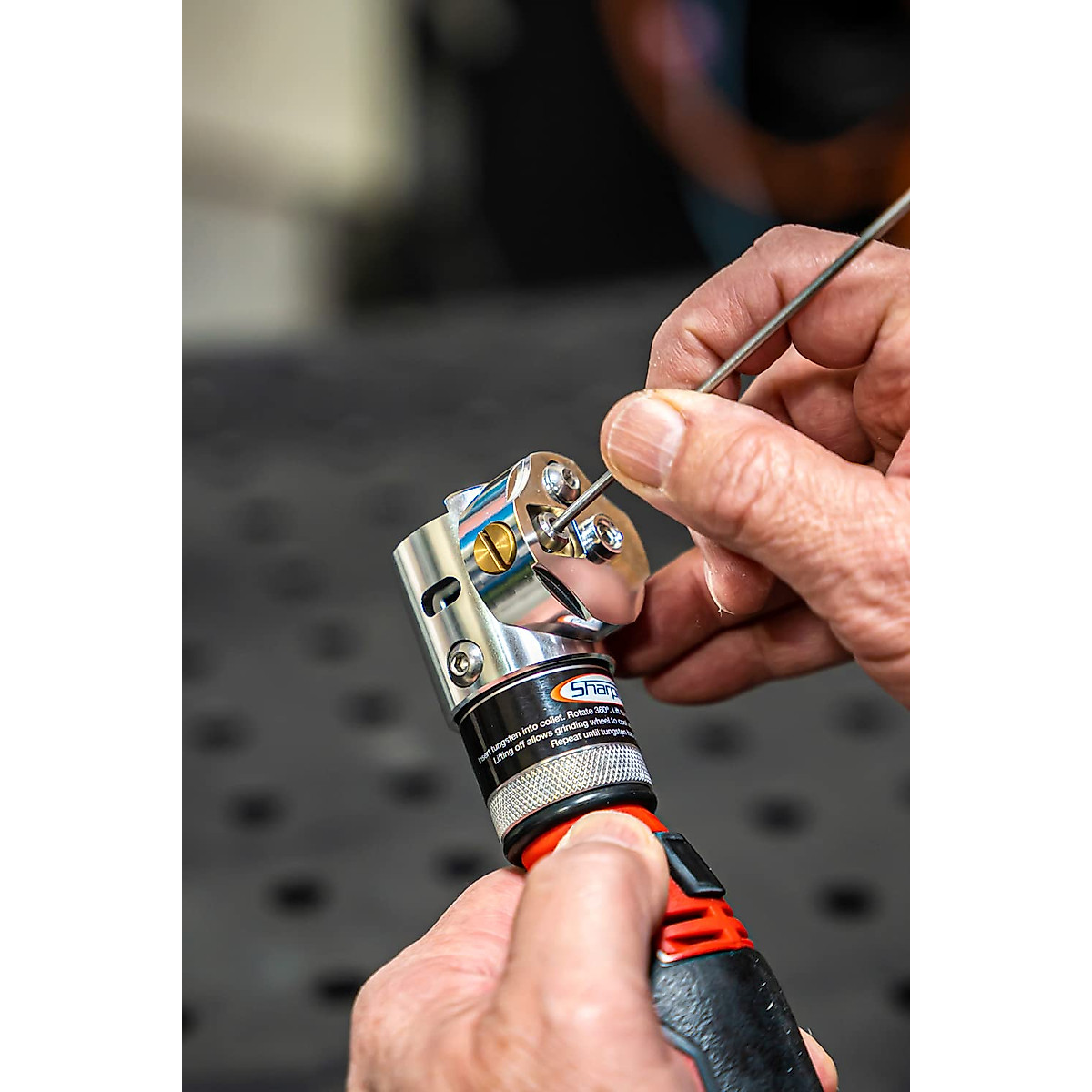 Sharpie DXCL Hand-Held Cordless Tungsten Sharpener Grinder, Adjustable 15°- 45°, Diamond Ground Tapers (Black Ops/Auburn Red)