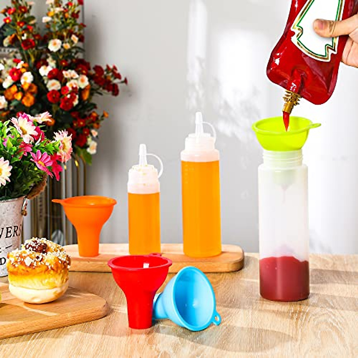 Silicone Funnels 4 Pieces Wide Mouth Funnel Flexible Condiment Funnel Sauce Funnel Canning Funnel Set for Home Restaurant Kitchen Squeeze Bottles Jars Cans, 3.2 x 1 Inch(Mixed Colors)