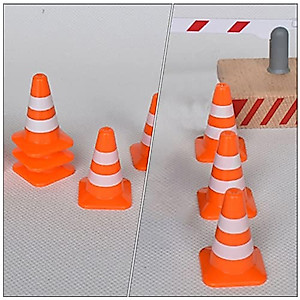 Operitacx 28pcs Miniature Traffic Cones Mini Traffic Sign Toys Construction Road Cones Road Parking Field Marker Cones Plastic Roadblock Model Toy Children Educational Learning Toy Models