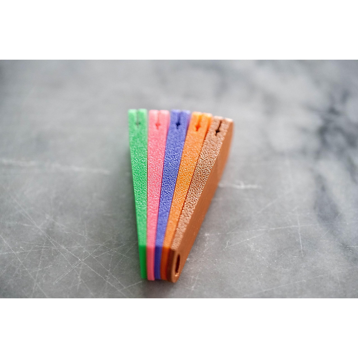 NailSafe: Card Grabber Card Clip for Long Nails, Acrylic Debit Bank Card Grabber, Functions as a Nail, Keyring Opener, can Opener