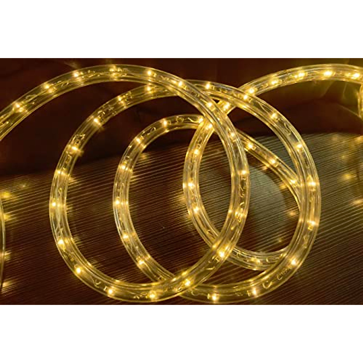 ILUMDECOOD 120V LED Rope Lights, 10M 33ft, Retro Warm White 2700K, Indoor or Outdoor Use, Linkable, Perfect for Deck, Garden, Patio, Landscape Lighting, Camping, Party, Bedroom Décor, Waterproof
