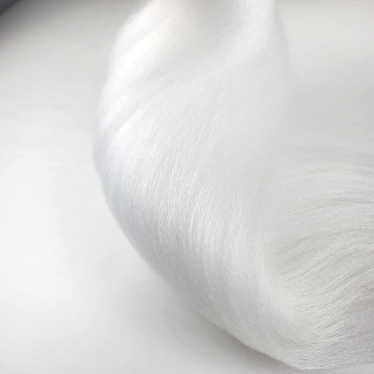 Leticia White Braiding Hair Pre stretched Kanekalon prestretched Braiding Hair Ez Braid Hypoallergenic Synthetic Box Braiding Hair Extensions 26 Inch