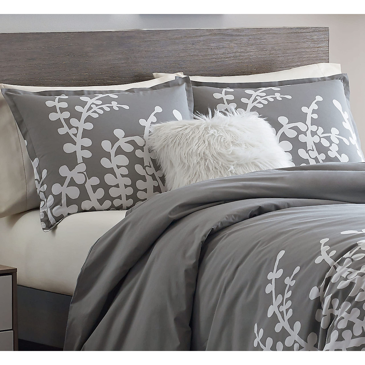 City Scene - Full/Queen Duvet Cover Set, Cotton Bedding with Matching Shams, Softens with Each Wash (Branches Grey, Full/Queen)