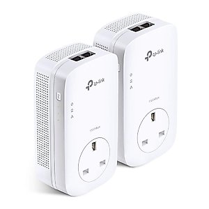 TP-LINK (TL-PA9020P KIT) AV2000 GB Powerline Adapter Kit, AC Pass Through, 2 Ports