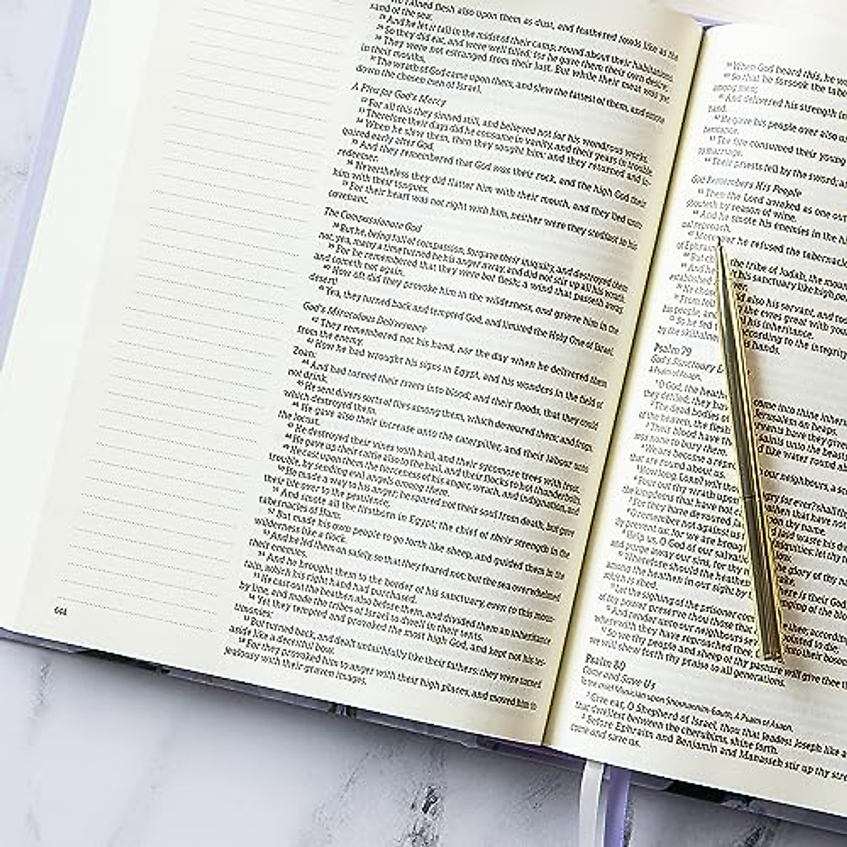 KJV Notetaking Bible, Large Print Hosanna Revival Edition, Lavender/Peach Cloth Over Board, Black Letter, Single-Column, Journaling Space, Reading Plan, Easy-to-Read Bible Slab Type