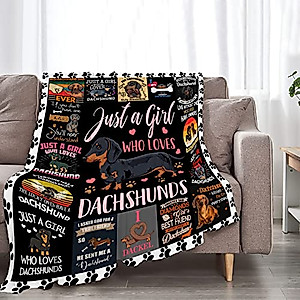 Dachshund Throw Blanket Dachshund Dog Pattern Blanket Super Soft Cozy Blanket Gifts for Women Men Dachshund Dog Lovers Warm Plush Fleece Blanket Home Decor for Couch Bed Chair Living Room 50"X40"