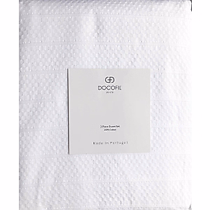 Docofil Portugal 3pc Duvet Cover Set Solid White Textured Honeycomb Pattern 100% Cotton Luxury Shabby Chic French Farmhouse Style (King)