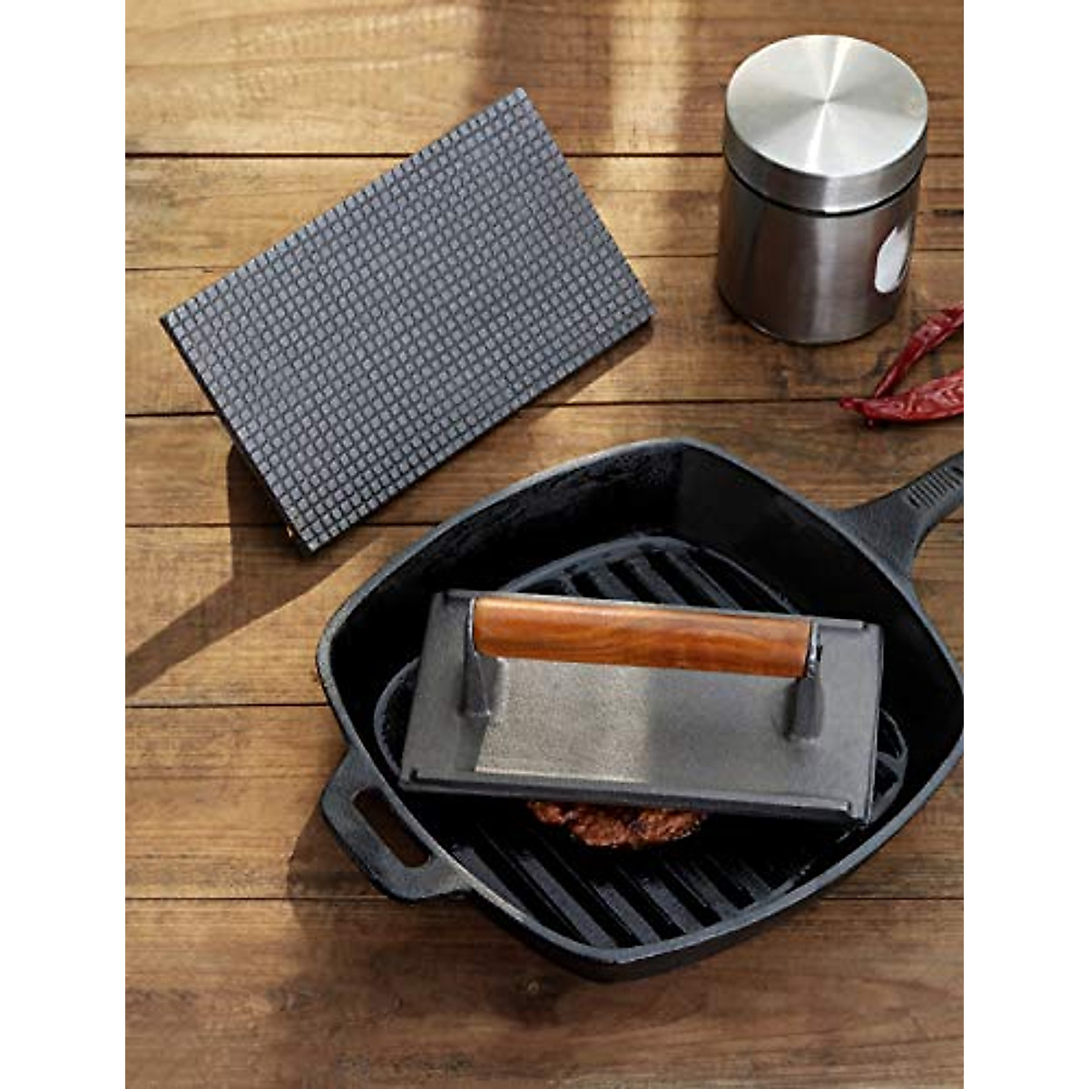 New Star Foodservice 42542 Extra Heavy Large Commercial Grade Iron Steak Weight/Bacon Press, 9.25-Inch by 5.25-Inch