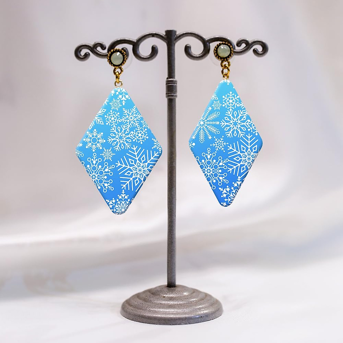 OLYCRAFT 4x5 Inch Clay Stencils Snowflake Pattern Silk Screen for Polymer Clay Christmas Snowflake Silk Screen Stencils Mesh Transfer Stencils Mesh Stencil for Polymer Clay Jewelry Making