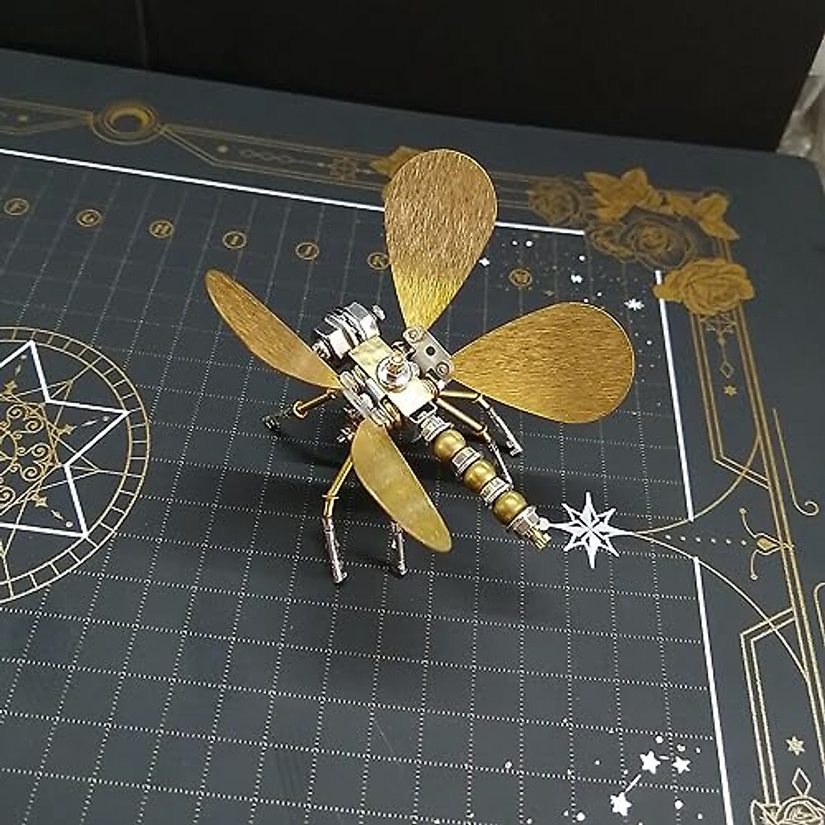Helixsun Metal Puzzle Kit for Adults, Fruit Fly 3D Puzzle Model Building Kits Insect Themed Animal Mechanical Model DIY Desktop Crafts Creative Gifts - 100PCS+