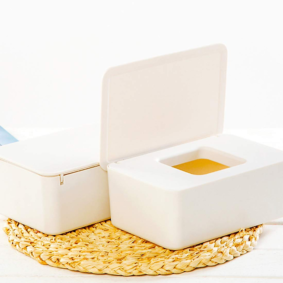 Wipes Dispenser Holder with Lid, Home Wet Tissue Case Storage Box Container Dustproof Holder for Home Office Desk(White)