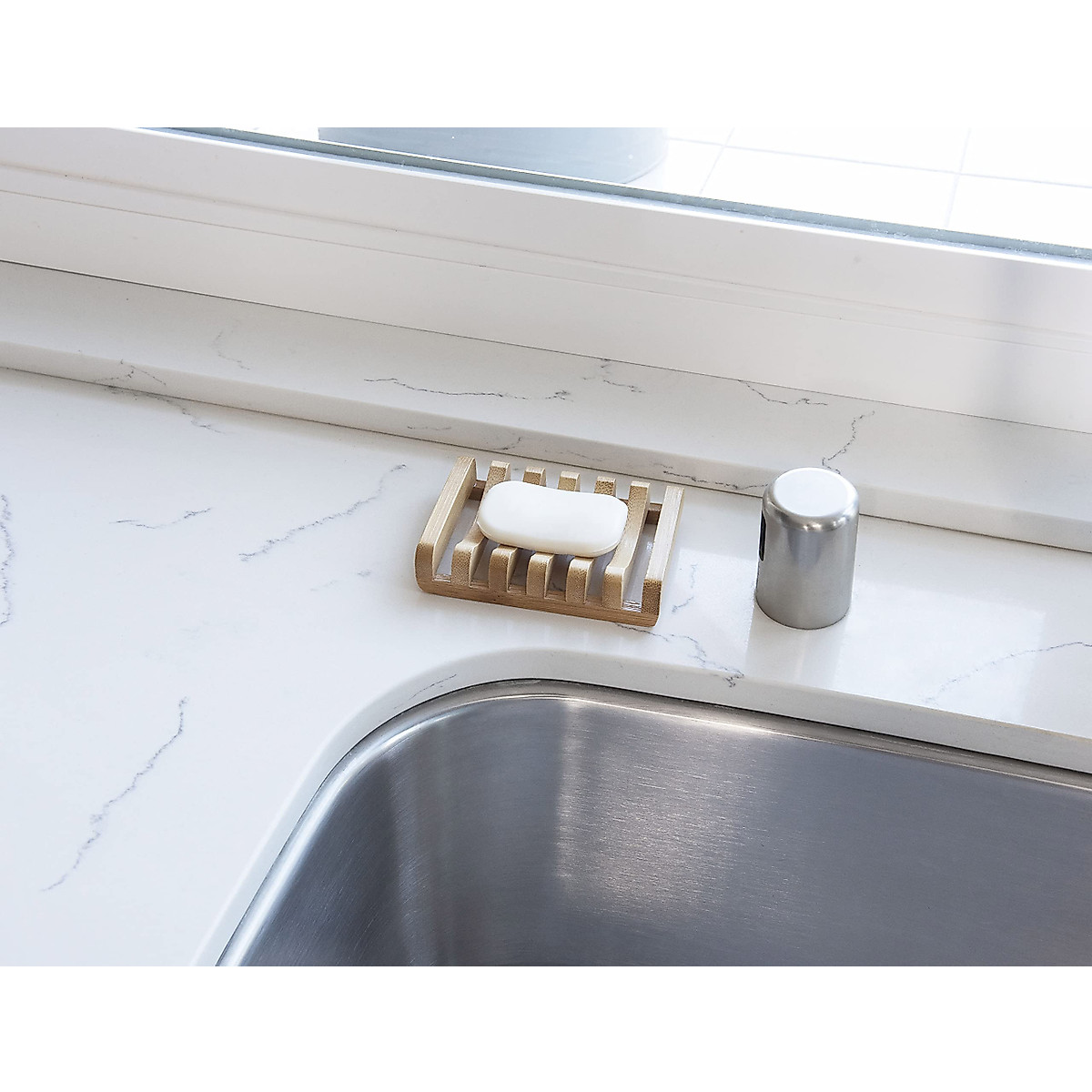 Bamboo Naturals Bamboo Soap Dish For Shower or Sink, 100% Sustainable Bamboo Bar Soap Holder, Stylish Odor Resistant Addition to Bathroom or Kitchen, Pack of 1