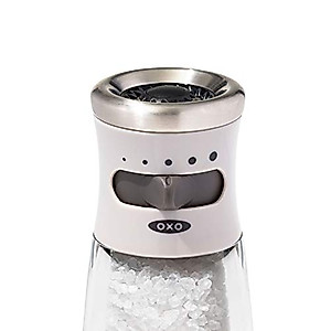 NEW OXO Good Grips Contoured Mess-Free Salt Grinder