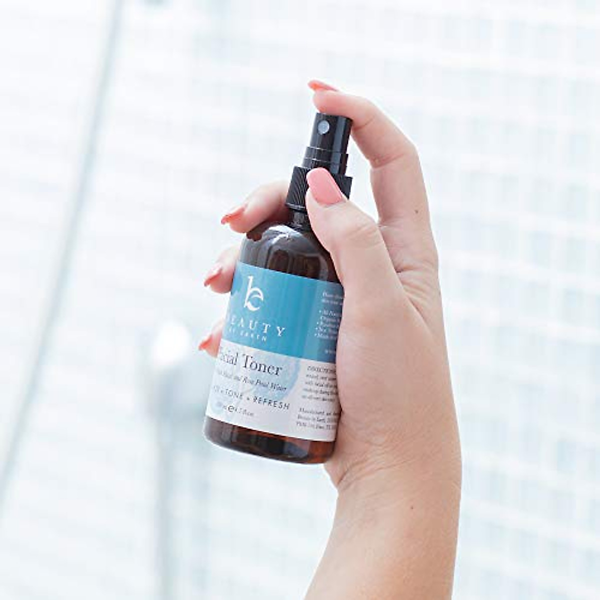 Facial Toner with Organic and Natural Witch Hazel Rose Water Astringent - Best Hydrating and Clarifying Face Spray for Daily Use, No Alcohol or Oil, Skin Cleansing for Men and Women, 4oz