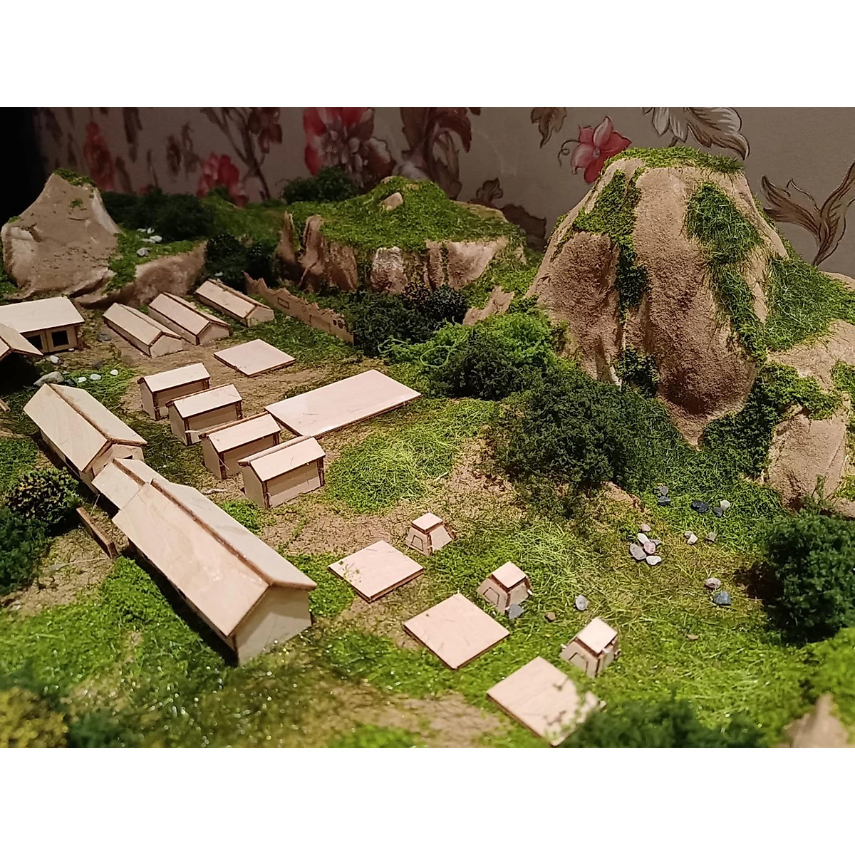 KAEZDD 30g (1oz) of 10mm coffee static grass terrain powder, ideal for fairy garden miniatures, landscapes, artificial sand table modeling, and model railway layouts