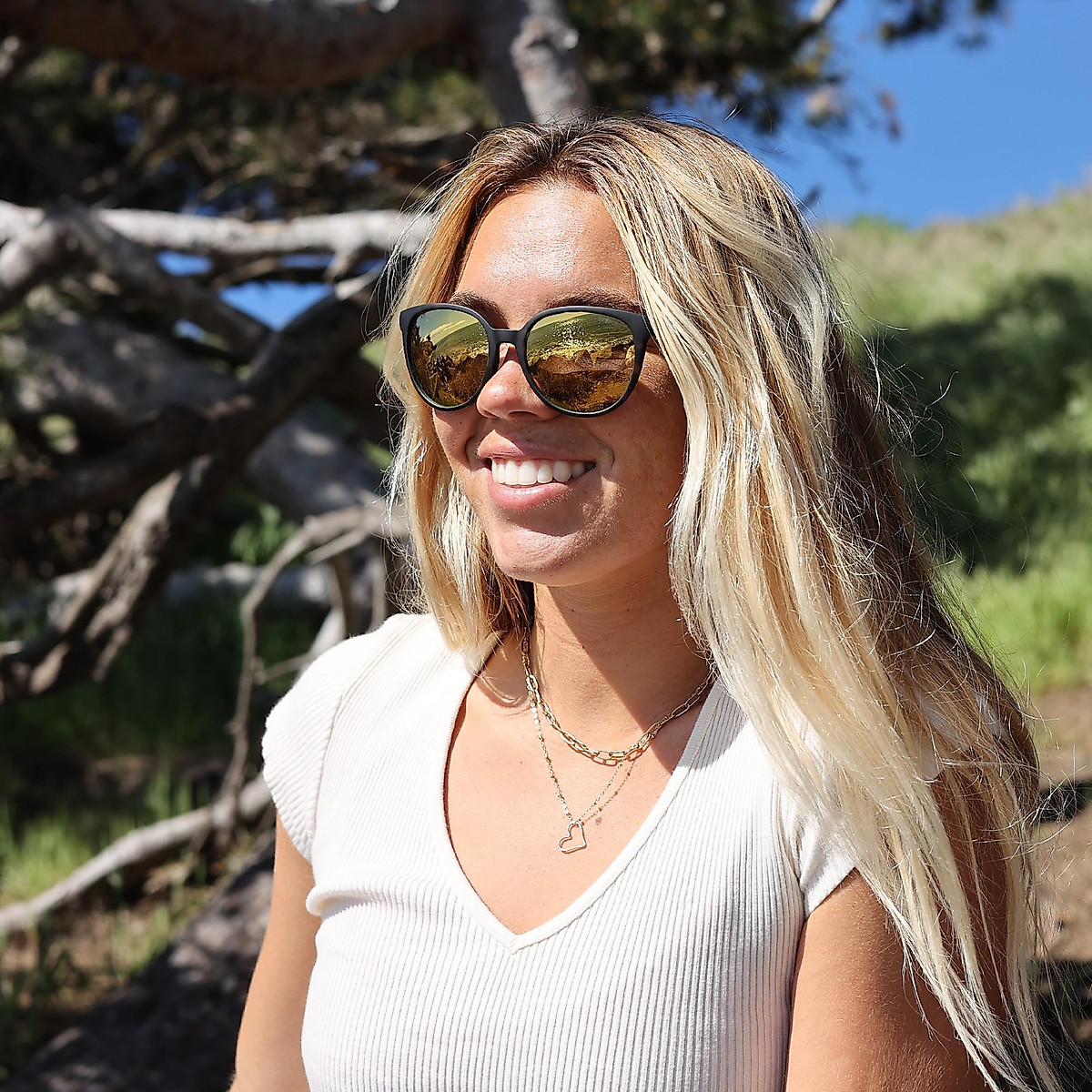 SMITH Cheetah Sunglasses – Performance Sports Active Cat Eye Sunglasses – For Women – Black + Grey Green Polarized Lenses