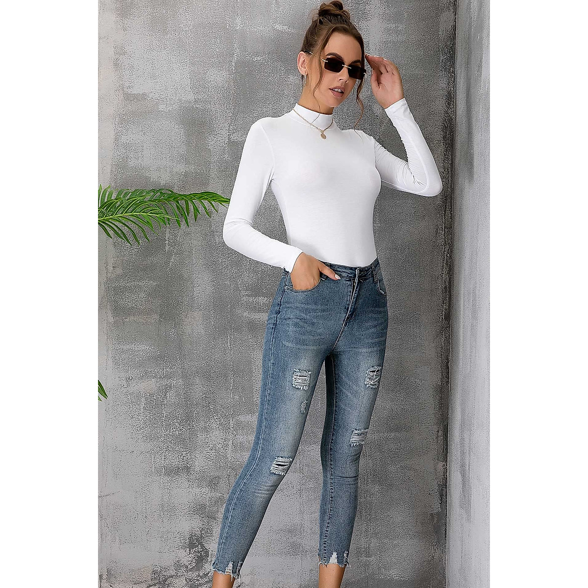 MANGDIUP Women's Mock Turtleneck Long Sleeve Pullover Tops Slim Fit Basic T-Shirts (White, Medium)