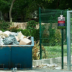 Pro Series Disposable Fly Bag Trap by Catchmaster - Bulk Pack of 2 Bait Included, Ready to Use Outdoors. XL Leak Proof Long-Lasting Easy Cleanup Water Hang Unscrew Simple Environment Non-Toxic