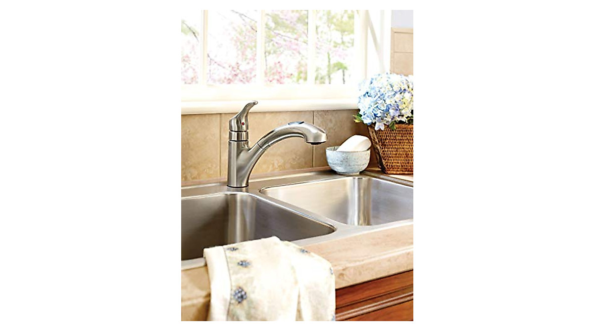 Moen Renzo Pullout Kitchen Faucet - Spot Resist Stainless