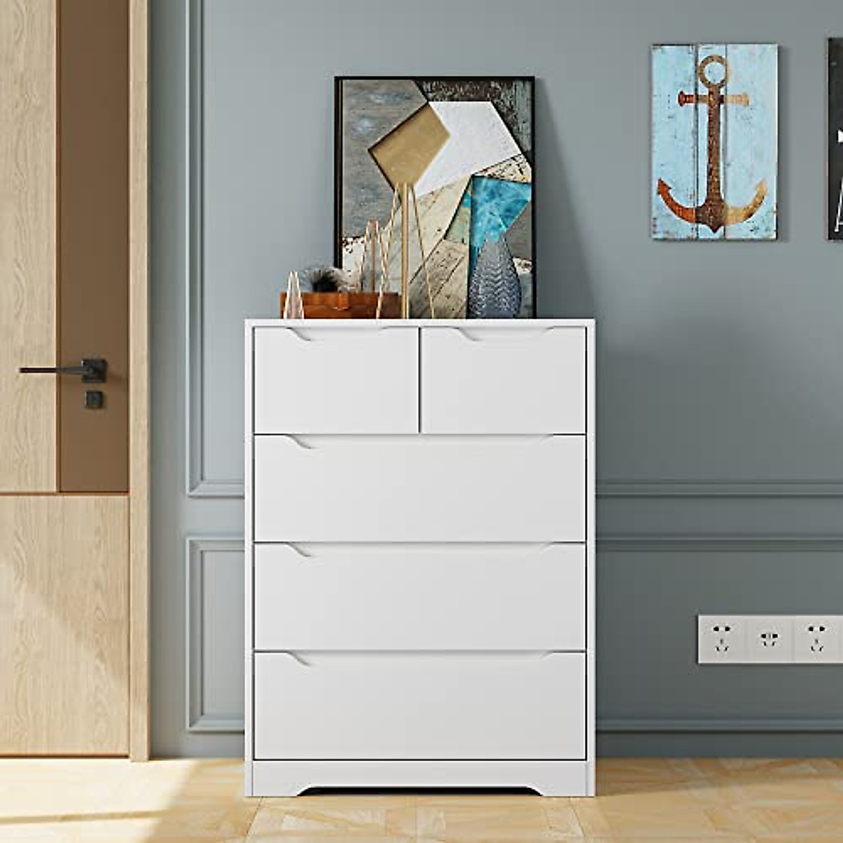HOSTACK Modern 5 Drawer Dresser, Chest of Drawers with Storage, Wood Clothing Organizer with Cut-Out Handles, Accent Storage Cabinet for Living Room, Bedroom, Hallway, White